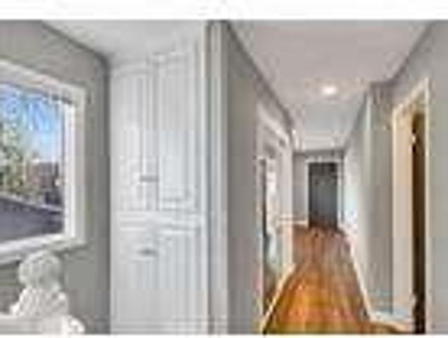 Home For Rent In Surfside, California