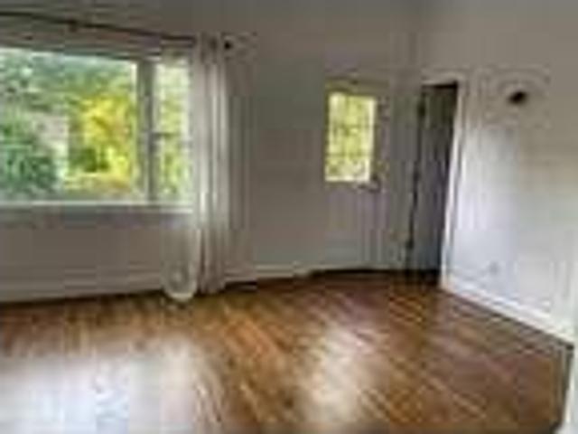 Home For Rent In Sea Cliff, New York