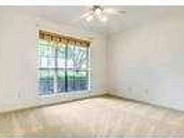 Home For Rent In Sealy, Texas