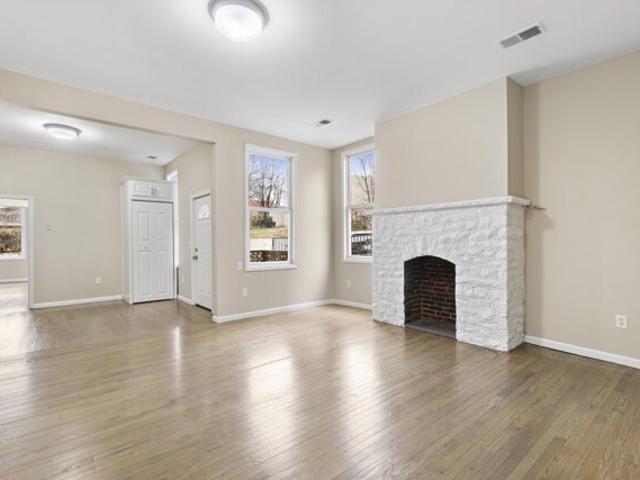 Home For Rent In Weehawken, New Jersey