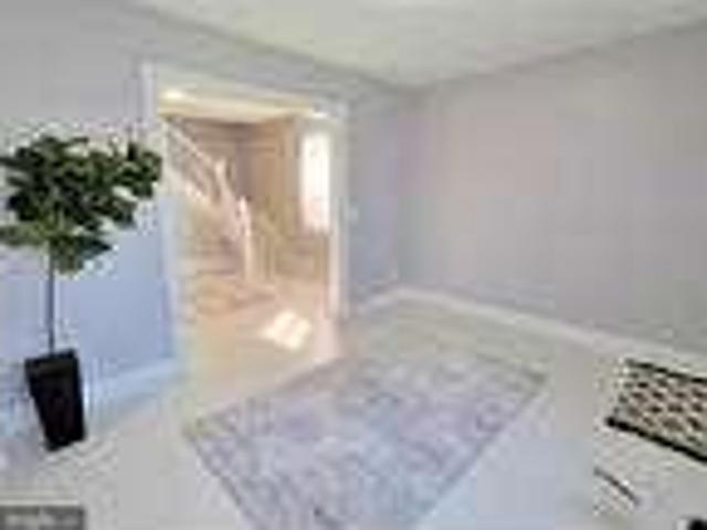 Home For Rent In Winchester, Virginia