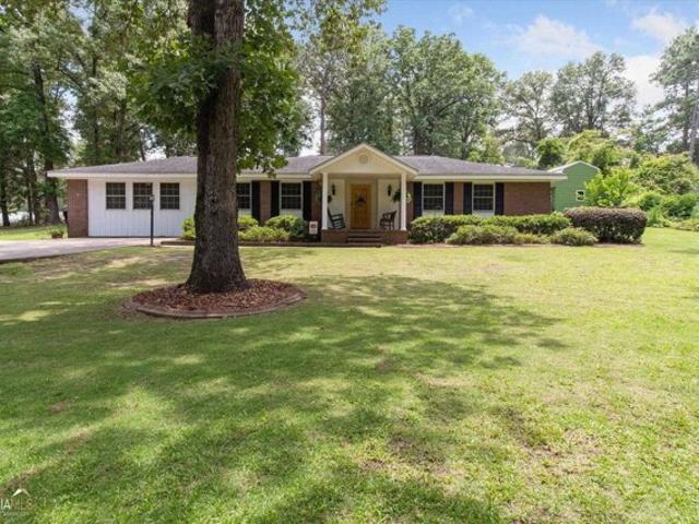 Home For Sale In Millen, Georgia