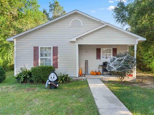 Home For Sale In Pensacola, Florida