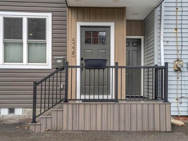 Home For Sale In Pittsburgh, Pennsylvania