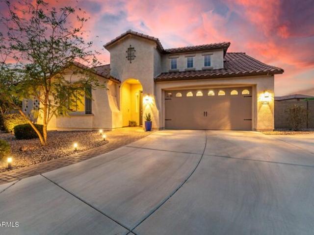 Home For Sale In Queen Creek, Arizona