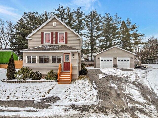Home For Sale In Winslow, Maine