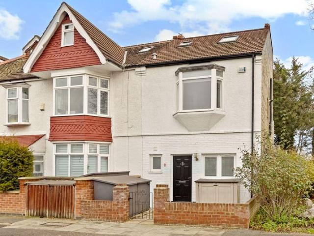 Home Park Road, London SW19, 4 bed semi detached house to rent, £3,400 pcm | PrimeLocation