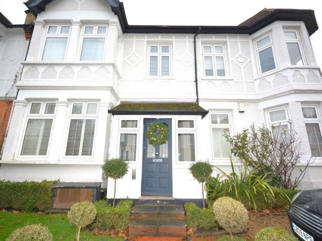 Home Park Road, London SW19, 1 bed flat to rent, £1,750 pcm | PrimeLocation