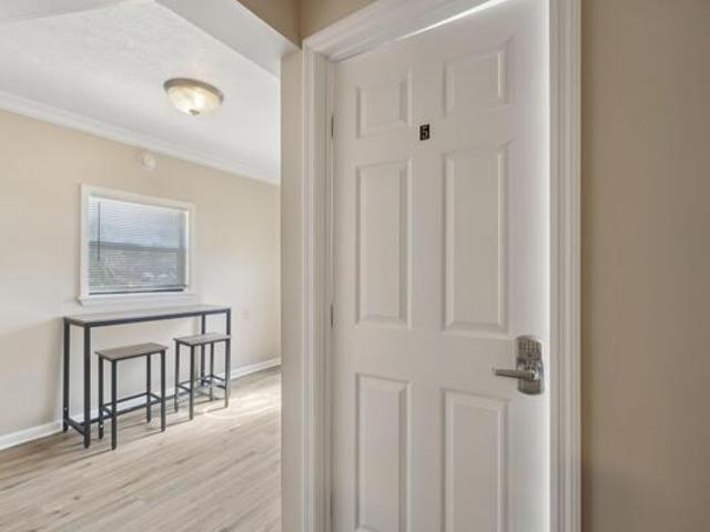Home Renovated October 2025 Mini Fridge & Desk in Every Room Minutes from Lem Turner Rd and Edgewood Ave ‼