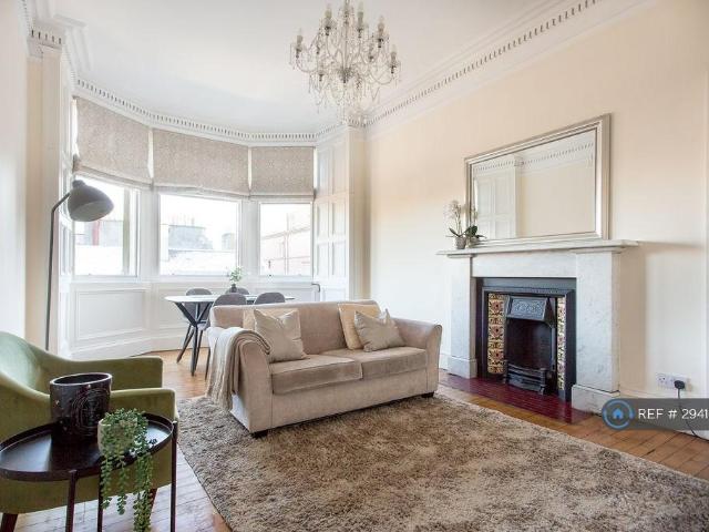 Home Street, Edinburgh, EH3 2 bed flat to rent £1,750 pcm £404 pw