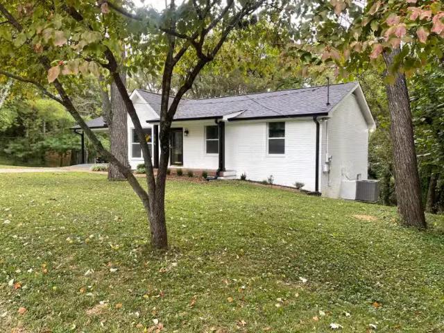 HOME SWEET HOME 284 Lookout Dr