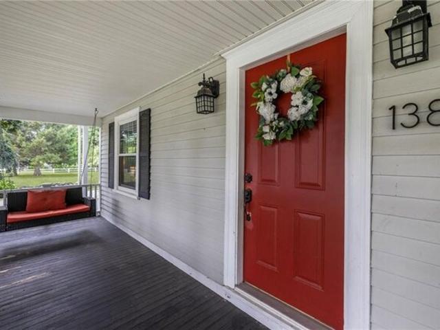 Homecrest Ave, North Smithfield, Home For Sale