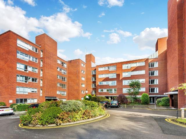 Homefield Park, Sutton, Surrey SM1, 2 bed flat to rent, £1,650 pcm | PrimeLocation