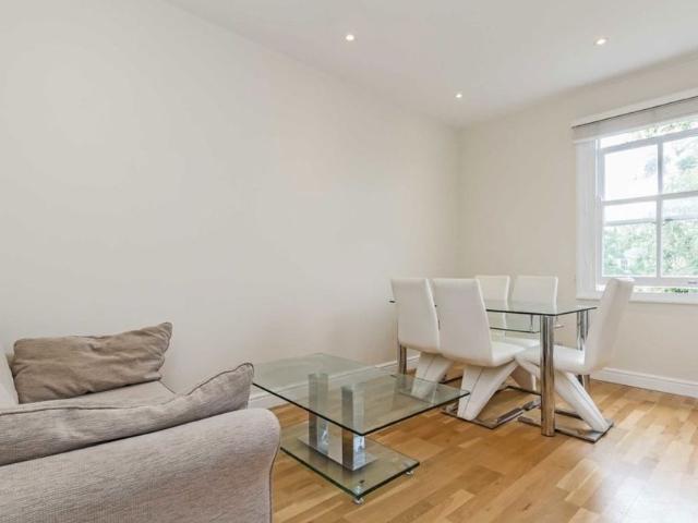 Homefield Road, SW19, London