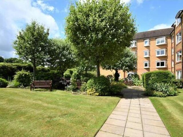 Homemanor House, Cassio Road, 1 Bedroom Apartment