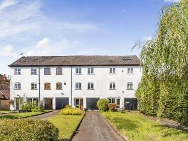 Homend Hopkilns, Stiffords Bridge, 3 Bedroom Terraced