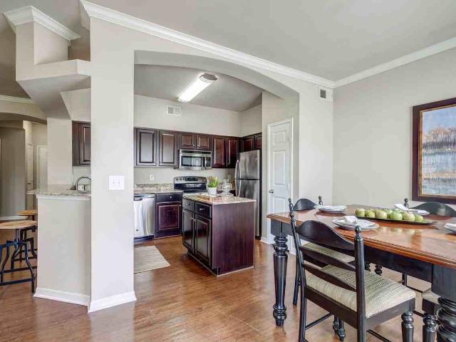 Homes of Prairie Springs 2 Bedroom Apartment for Rent at 280 W Renner Rd, Richardson, TX 75080