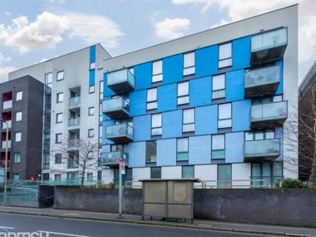 Homesdale Road, Bromley, 2 Bedroom Apartment