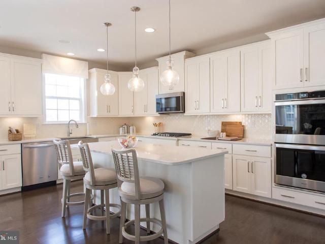 HOMESITE 679 Stuart Street