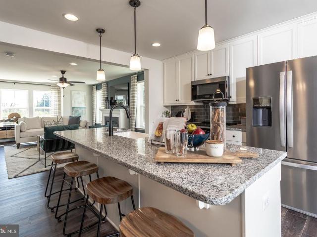 HOMESITE 155 Bolingbroke Way