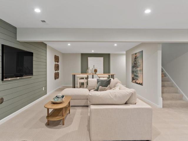 HOMESITE 376 Fontana Circle