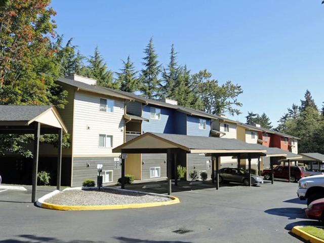 Homestead Apartments 2 Bedroom Apartment for Rent at 29225 Military Rd S, Federal Way, WA 98003