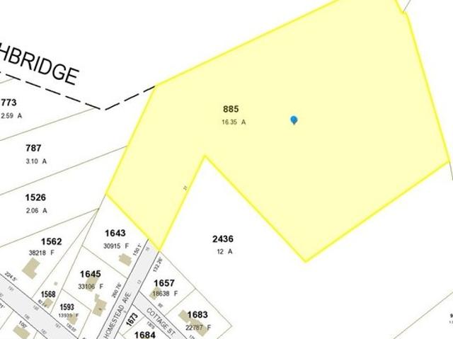 Homestead Ave, Uxbridge, MA 01569