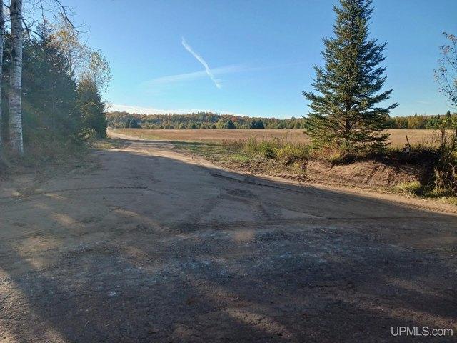 Homestead Joint Rd, Florence T Wi, 54121