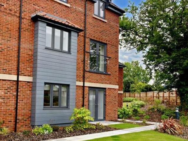Homestead Place, Upper Staithe Road, 2 Bedroom Flat