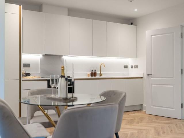 Homestead Road, Drake House WD3, 1 bed flat to rent, £1,650 pcm | PrimeLocation