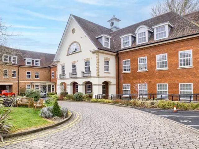 Homer Road, Solihull, B91 3QQ, United Kingdom | 2 bed apartment for rent #168134195 | Rentberry