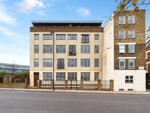 Homerton High Street, Hackney. 1 bed flat to rent £2,100 pcm £485 pw