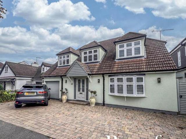 Homeway, Romford, 4 Bedroom Detached