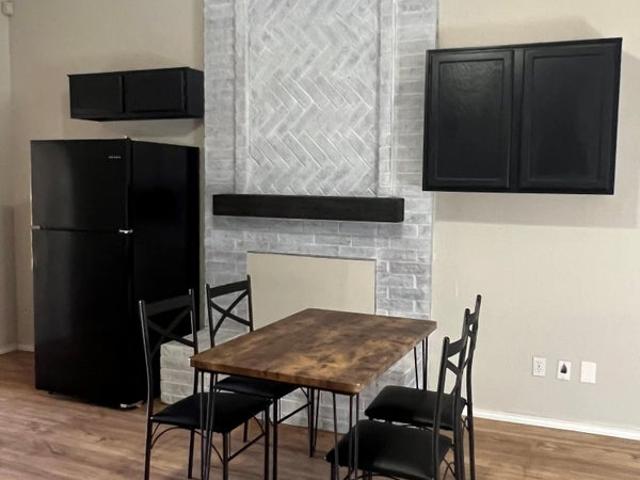 Homey & comfy Euless House with Patio or porch