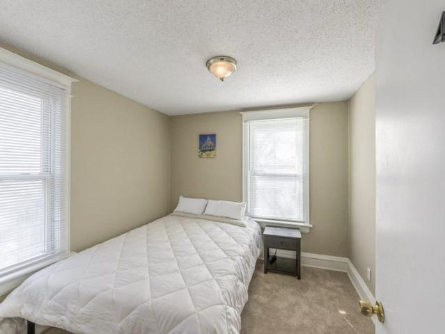 Homey & comfy Kansas City House