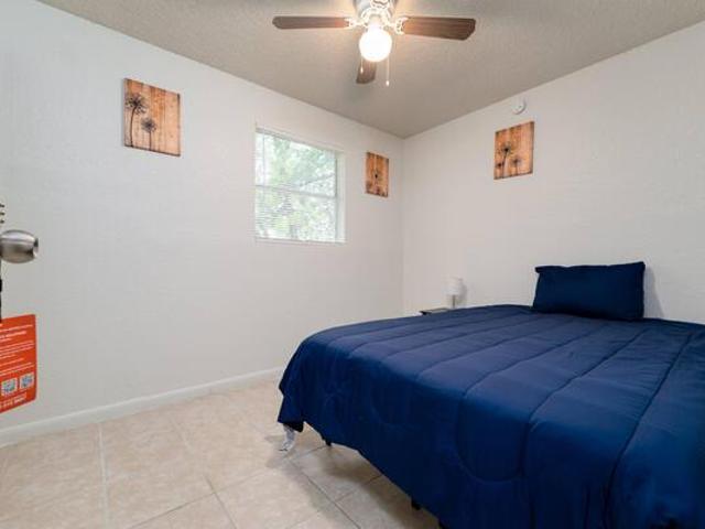 Homey & Newly Renovated House. Comfortable and Cozy. Caring Host
