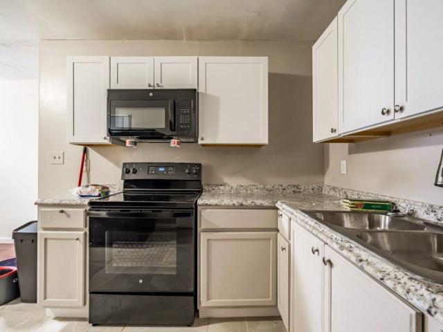 Homey & Spacious House in Quiet College Park Neigh