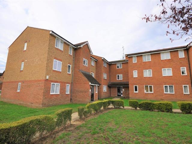 Honey Close, Dagenham RM10, 1 bed maisonette to rent, £1,400 pcm | PrimeLocation