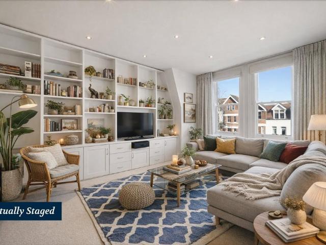 Honeybourne Road, West Hampstead. 3 bed flat to rent £3,600 pcm £831 pw