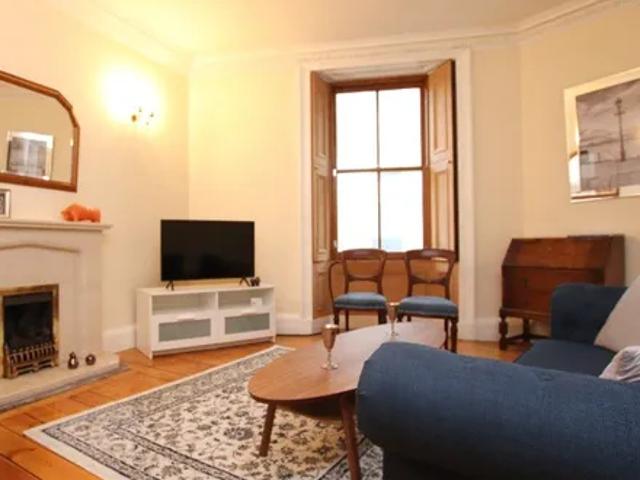 Honeycomb Tearoom, 129 Morrison Street, City of Edinburgh, EH3 8AJ, United Kingdom | 1 bed apartment for rent #167779733 | Rentberry