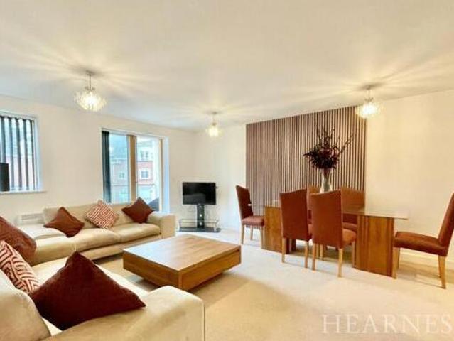 Honeycombe Chine, Boscombe Spa, 2 Bedroom Apartment