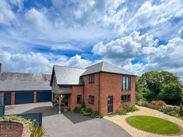 Honeystreet, Pewsey, 4 Bedroom Detached