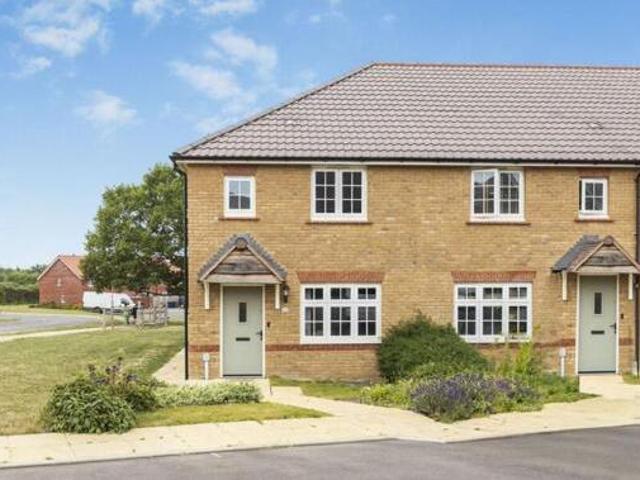 Honeysuckle Avenue, Cheltenham, 3 Bedroom End