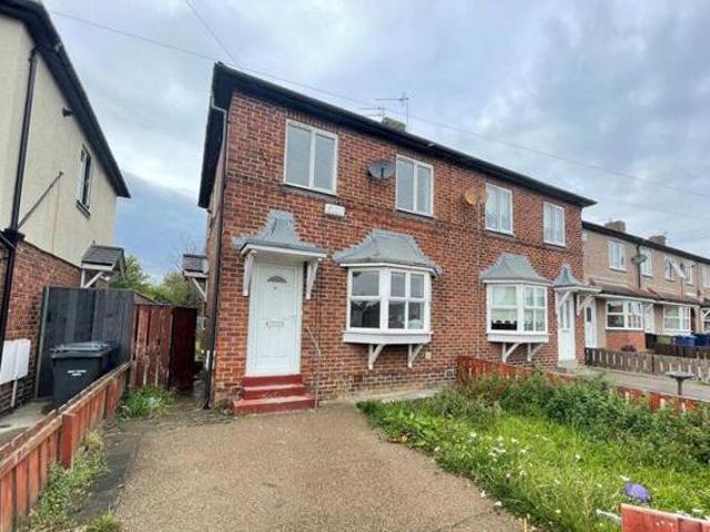Honeysuckle Avenue, South Shields, 2 Bedroom Semi detached