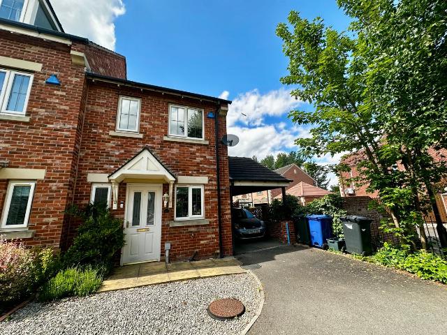 Honeysuckle Close, Doncaster DN4, 2 bed property to rent, £880 pcm | PrimeLocation