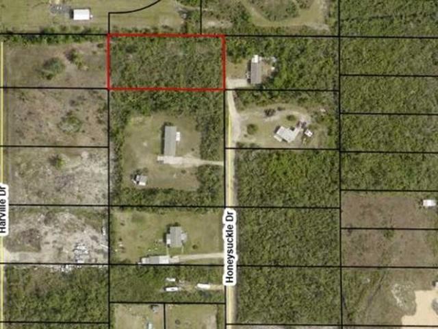 Honeysuckle Dr, Panama City, FL 32404