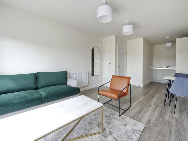 Honeysuckle House, 12 Springfield Drive, London SW17, 1 bed flat to rent, £2,075 pcm | PrimeLocation