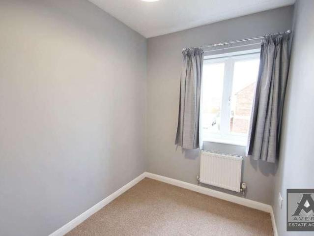 Honeysuckle Place, BS24