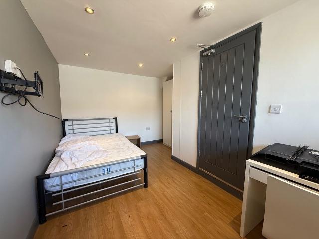 Honeywood Drive, Nottingham NG3, Room to rent, £500 pcm | PrimeLocation