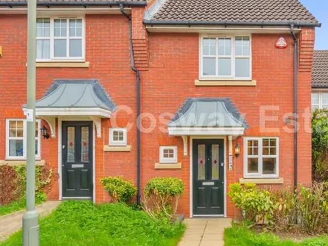 Honiton Gardens, London, NW7 1GF, United Kingdom | 2 bed house for rent #112808351 | Rentberry
